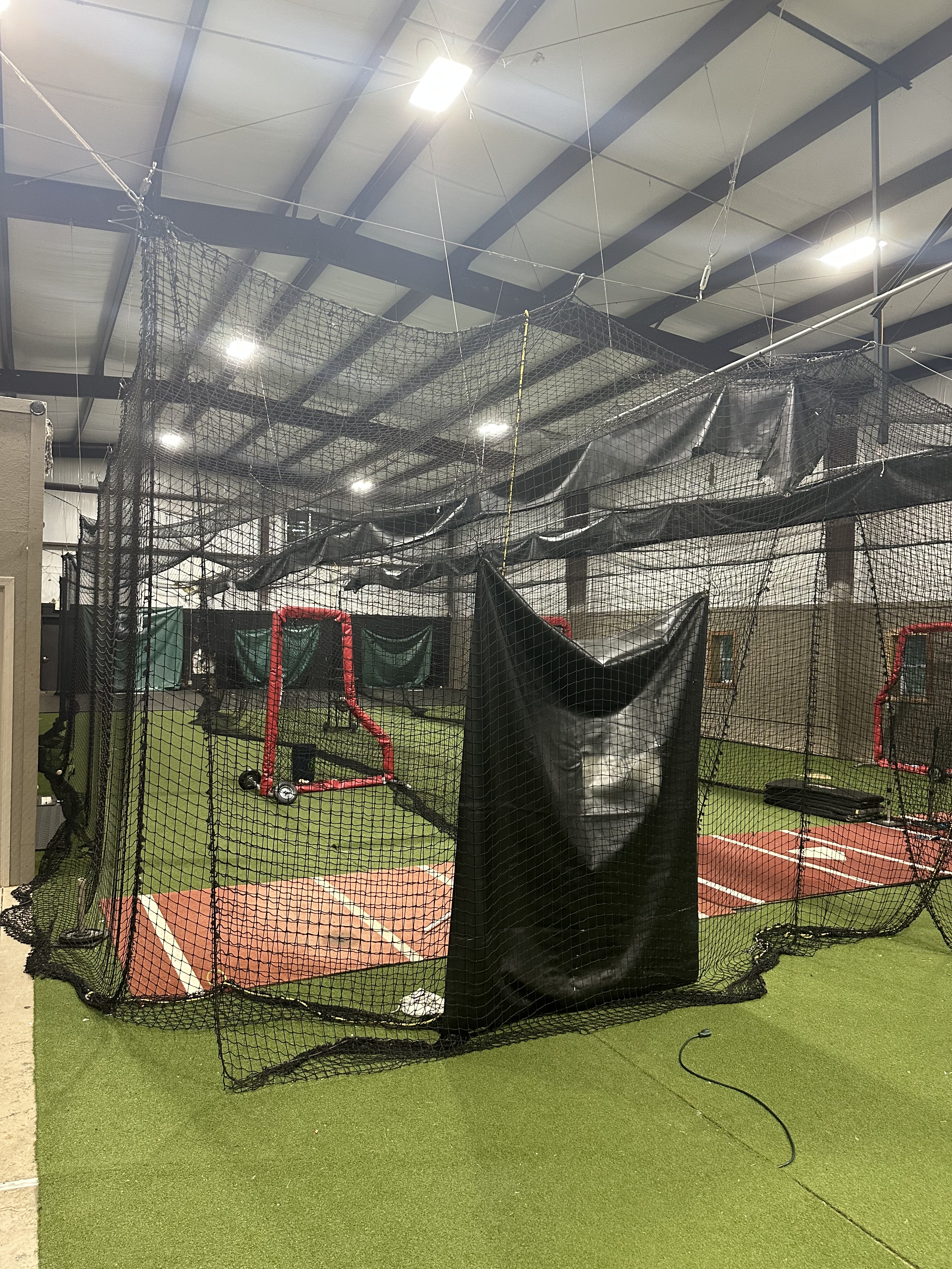 Our Facility – Straightlinebaseball